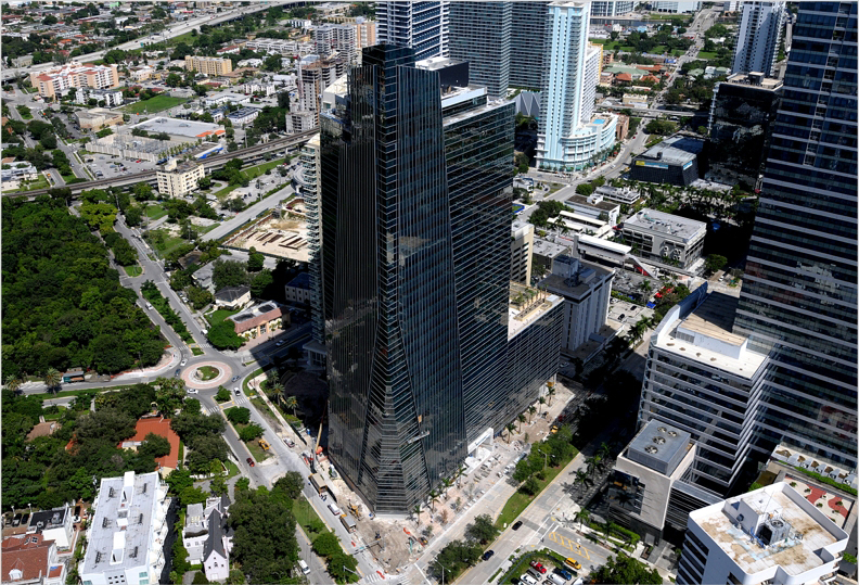 Miami's 1450 Brickell Tower Signs largest Office Lease Deal in South ...