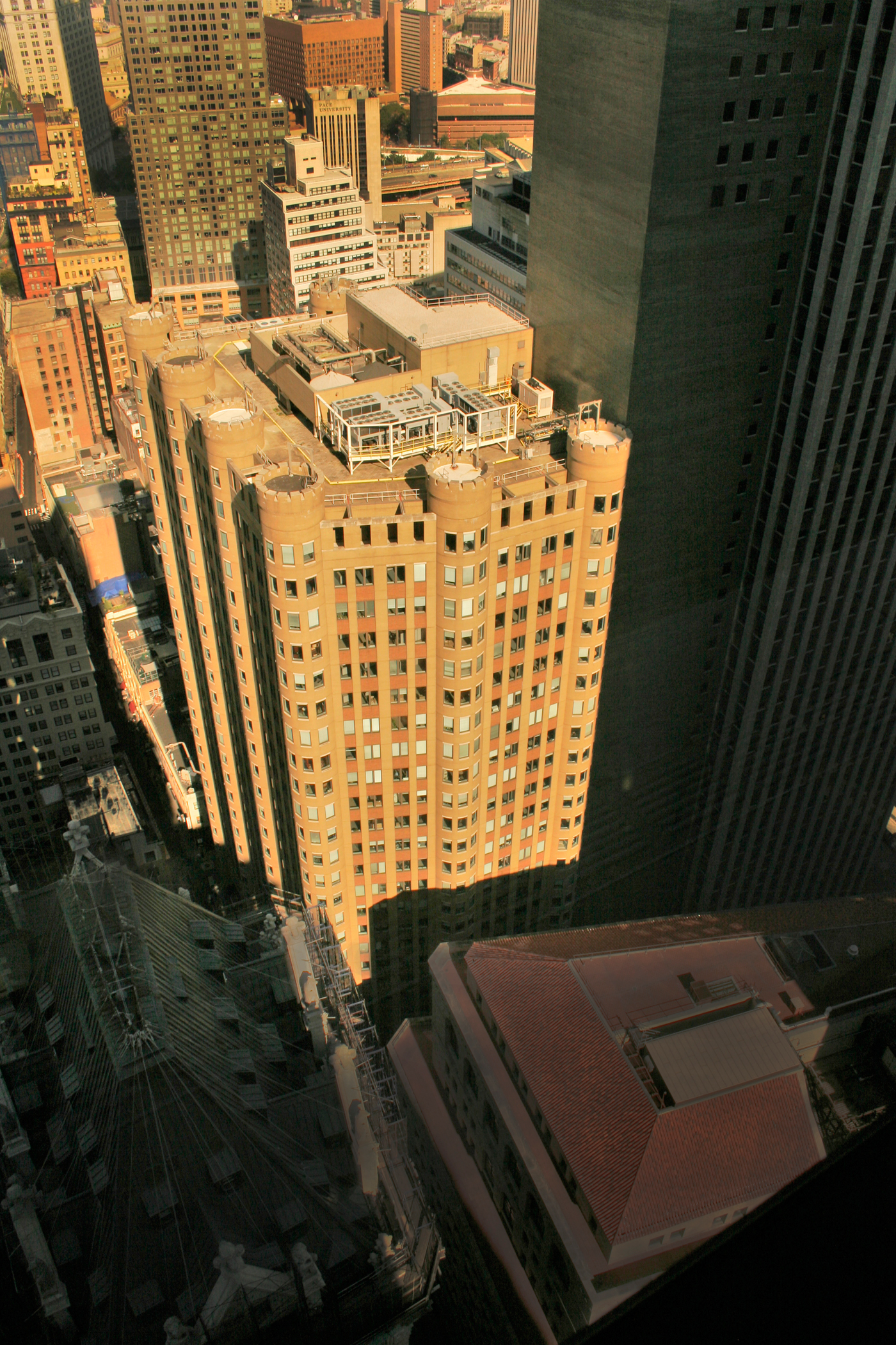 Federal Reserve Bank of New York Buys Manhattan Office Tower for $207 ...