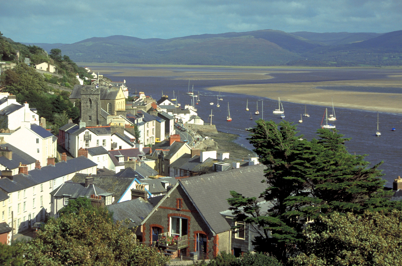 Walking in Wales - WORLD PROPERTY JOURNAL Global News Center