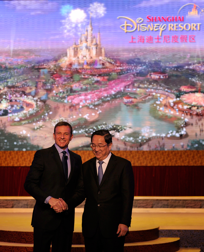 Disney's New $3.7 Billion Shanghai Disney Resort Becomes a Reality in ...