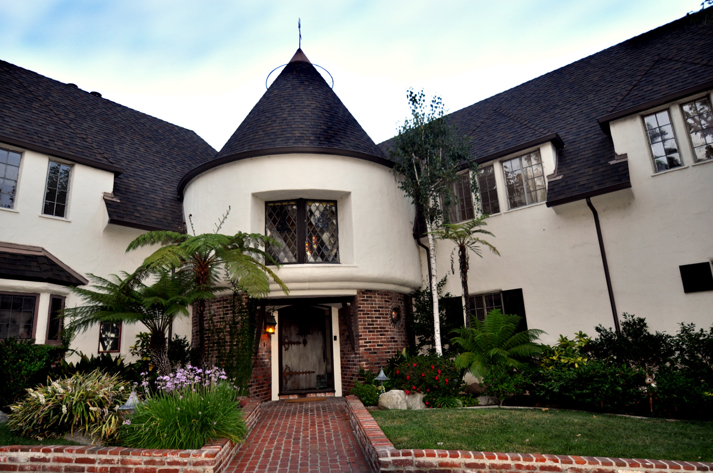Walt Disney's Former Home Goes on the Market - WORLD PROPERTY JOURNAL ...